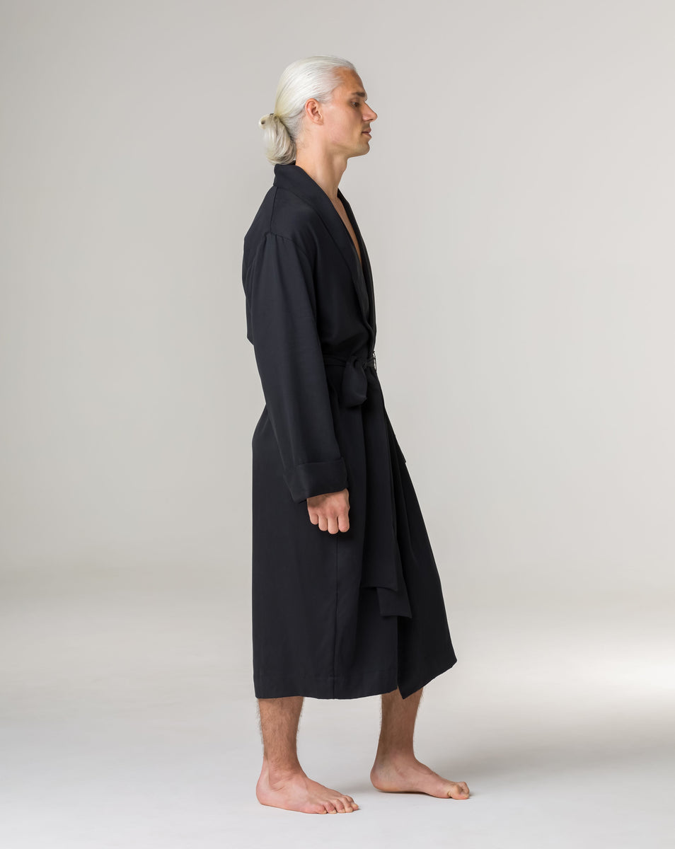 The "Ryan" Robe – OMÁGE